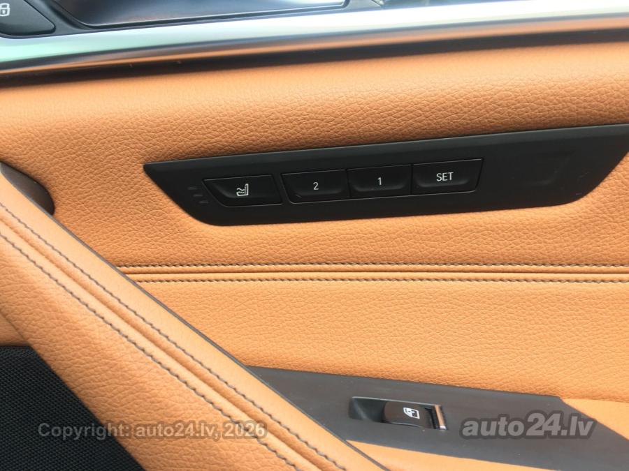 Balts BMW 5 Series 2018 Tallina, ar dzinēja tilpumu 3.00 L un nobraukumu 249 tūkst. km par 25555 €, foto 18 vietnē AUTOMOTO.COM.LV