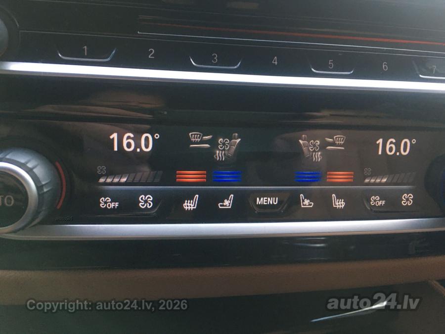 Balts BMW 5 Series 2018 Tallina, ar dzinēja tilpumu 3.00 L un nobraukumu 249 tūkst. km par 25555 €, foto 19 vietnē AUTOMOTO.COM.LV
