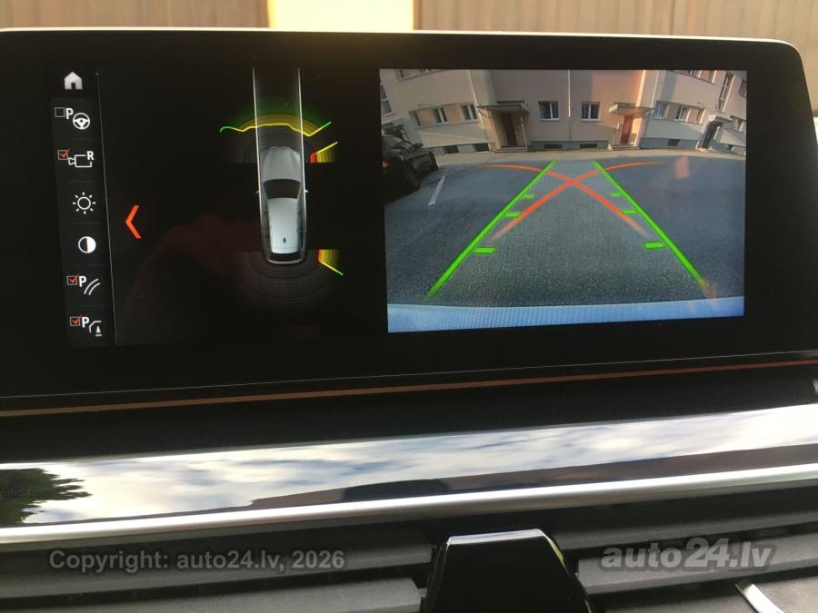 Balts BMW 5 Series 2018 Tallina, ar dzinēja tilpumu 3.00 L un nobraukumu 249 tūkst. km par 25555 €, foto 22 vietnē AUTOMOTO.COM.LV