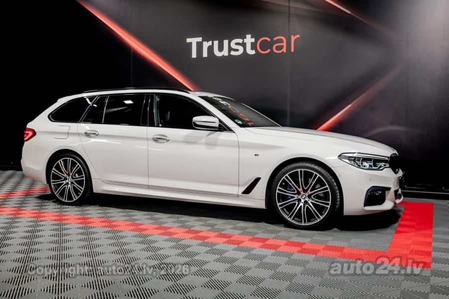 White BMW 5 Series 2018 in Parnu, with an engine capacity of 3.00 L and mileage of 238 thousand km for 22999 €, photo 11 on AUTOMOTO.COM.LV