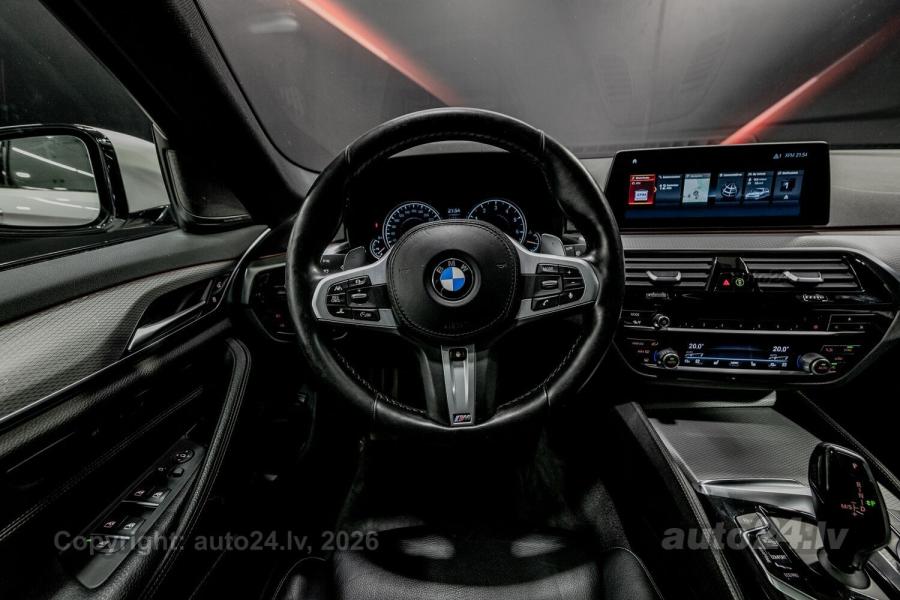 White BMW 5 Series 2018 in Parnu, with an engine capacity of 3.00 L and mileage of 238 thousand km for 22999 €, photo 18 on AUTOMOTO.COM.LV