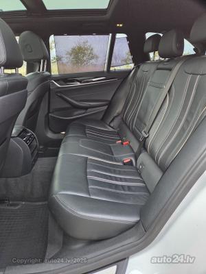 Balts BMW 5 Series 2018 Tallina, ar dzinēja tilpumu 2.00 L un nobraukumu 225 tūkst. km par 16490 €, foto 9 vietnē AUTOMOTO.COM.LV