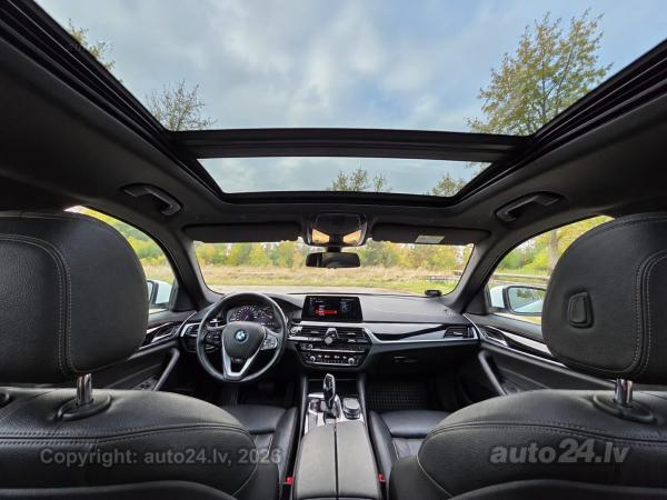 White BMW 5 Series 2018 in Tallinn, with an engine capacity of 2.00 L and mileage of 225 thousand km for 16490 €, photo 10 on AUTOMOTO.COM.LV