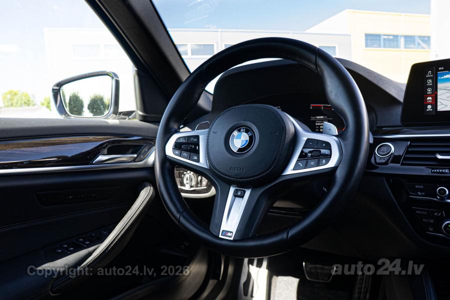 Balts BMW 5 Series 2019 Tartu, ar dzinēja tilpumu 3.00 L un nobraukumu 180 tūkst. km par 26700 €, foto 17 vietnē AUTOMOTO.COM.LV