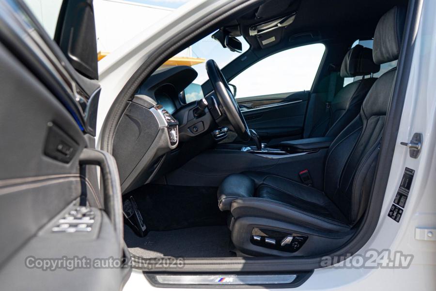 Balts BMW 5 Series 2019 Tartu, ar dzinēja tilpumu 3.00 L un nobraukumu 180 tūkst. km par 26700 €, foto 21 vietnē AUTOMOTO.COM.LV