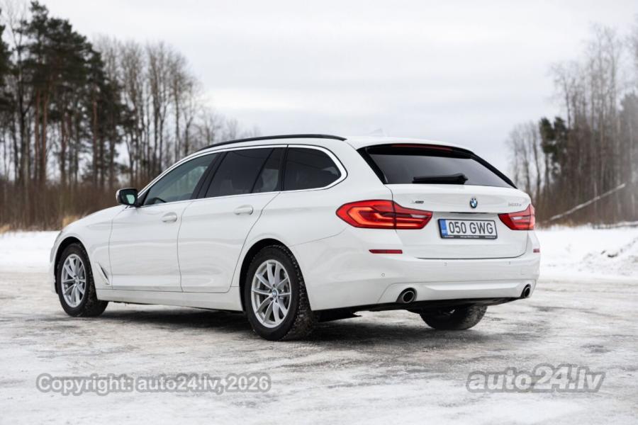 Balts BMW 5 Series 2020 Tallina, ar dzinēja tilpumu 2.00 L un nobraukumu 150 tūkst. km par 22000 €, foto 3 vietnē AUTOMOTO.COM.LV