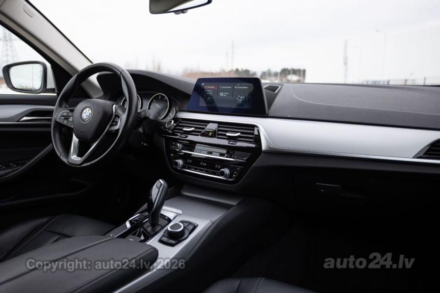 Balts BMW 5 Series 2020 Tallina, ar dzinēja tilpumu 2.00 L un nobraukumu 150 tūkst. km par 22000 €, foto 10 vietnē AUTOMOTO.COM.LV
