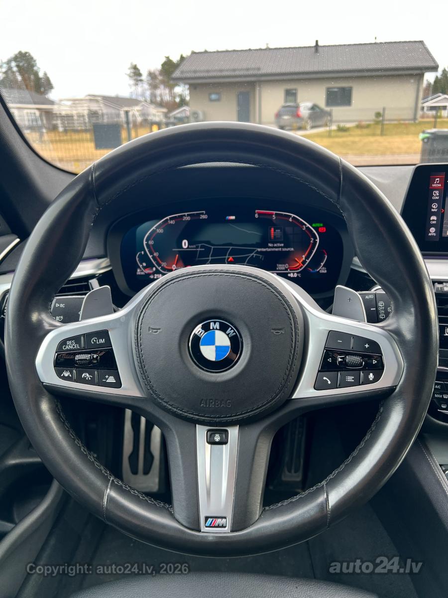 Balts BMW 5 Series 2020 Tallina, ar dzinēja tilpumu 3.00 L un nobraukumu 145 tūkst. km par 33000 €, foto 4 vietnē AUTOMOTO.COM.LV