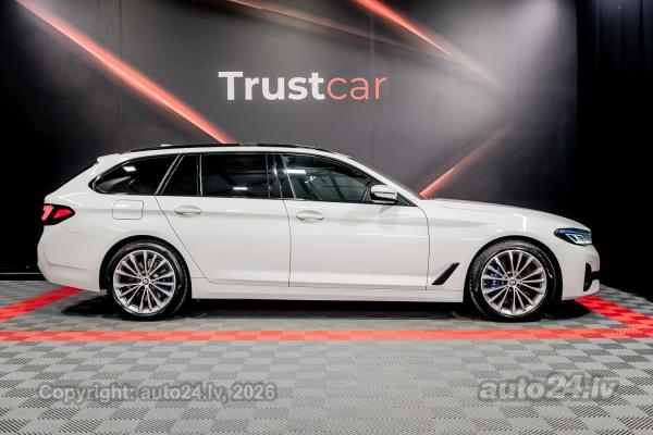 Balts BMW 5 Series 2020 Pērnava, ar dzinēja tilpumu 3.00 L un nobraukumu 237 tūkst. km par 23900 €, foto 9 vietnē AUTOMOTO.COM.LV