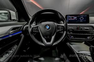 Balts BMW 5 Series 2020 Pērnava, ar dzinēja tilpumu 3.00 L un nobraukumu 237 tūkst. km par 23900 €, foto 18 vietnē AUTOMOTO.COM.LV