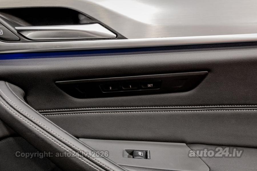 Balts BMW 5 Series 2020 Pērnava, ar dzinēja tilpumu 3.00 L un nobraukumu 237 tūkst. km par 23900 €, foto 22 vietnē AUTOMOTO.COM.LV