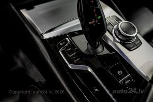Balts BMW 5 Series 2020 Pērnava, ar dzinēja tilpumu 3.00 L un nobraukumu 237 tūkst. km par 23900 €, foto 28 vietnē AUTOMOTO.COM.LV