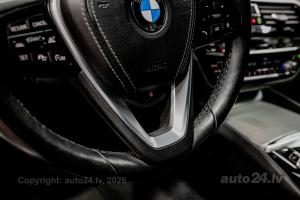 Balts BMW 5 Series 2020 Pērnava, ar dzinēja tilpumu 3.00 L un nobraukumu 237 tūkst. km par 23900 €, foto 29 vietnē AUTOMOTO.COM.LV