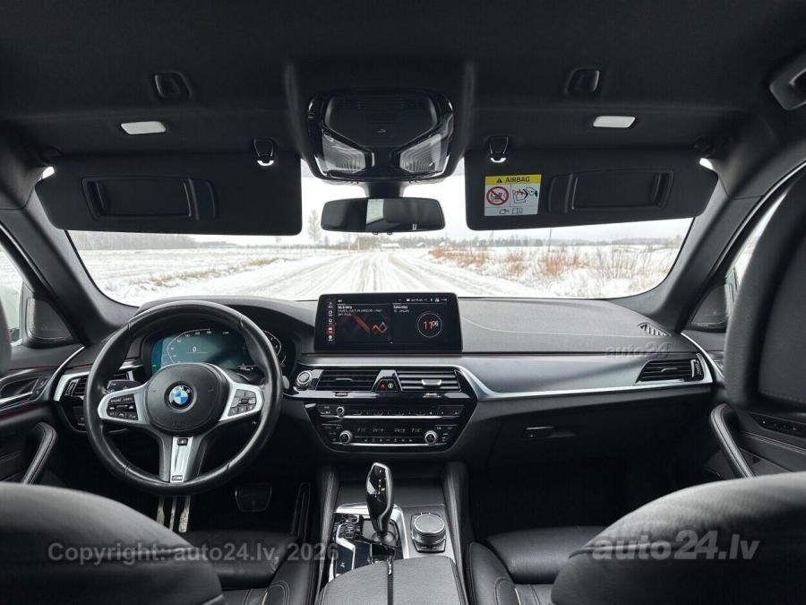 Balts BMW 5 Series 2021 Tallina, ar dzinēja tilpumu 2.00 L un nobraukumu 175 tūkst. km par 33000 €, foto 9 vietnē AUTOMOTO.COM.LV