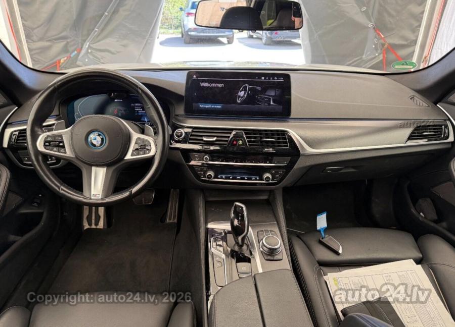 Белый БМВ 5 Серия 2022 в Таллин, объемом двигателя 2.00 л и пробегом 131 тыс. км за 32990 €, фото 5 на AUTOMOTO.COM.LV