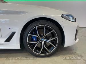 White BMW 5 Series 2022 in Tallinn, with an engine capacity of 3.00 L and mileage of 46 thousand km for 42990 €, photo 6 on AUTOMOTO.COM.LV