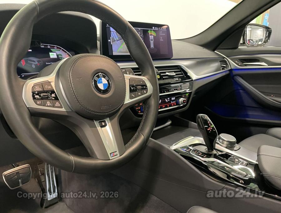 White BMW 5 Series 2022 in Tallinn, with an engine capacity of 3.00 L and mileage of 46 thousand km for 42990 €, photo 14 on AUTOMOTO.COM.LV