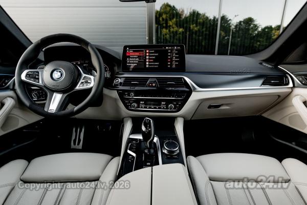 White BMW 5 Series 2022 in Tallinn, with an engine capacity of 0.00 L and mileage of 112 thousand km for 29300 €, photo 9 on AUTOMOTO.COM.LV