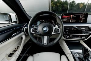 Balts BMW 5 Series 2022 Tallina, ar dzinēja tilpumu 0.00 L un nobraukumu 112 tūkst. km par 29300 €, foto 11 vietnē AUTOMOTO.COM.LV
