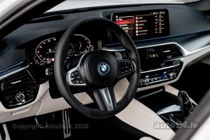Balts BMW 5 Series 2022 Tallina, ar dzinēja tilpumu 0.00 L un nobraukumu 112 tūkst. km par 29300 €, foto 29 vietnē AUTOMOTO.COM.LV
