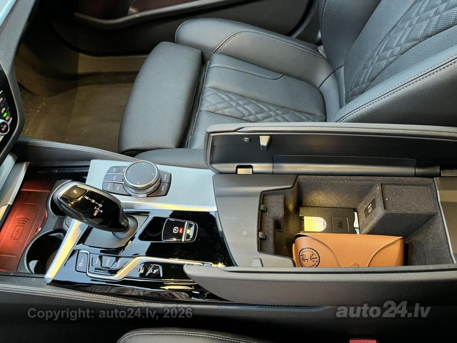 Белый БМВ 5 Серия 2022 в Таллин, объемом двигателя 2.00 л и пробегом 62 тыс. км за 34999 €, фото 12 на AUTOMOTO.COM.LV