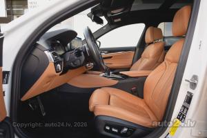White BMW 5 Series 2022 in Tartu, with an engine capacity of 2.00 L and mileage of 69 thousand km for 36900 €, photo 22 on AUTOMOTO.COM.LV