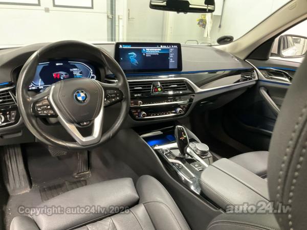 Белый БМВ 5 Серия 2023 в Тарту, объемом двигателя 2.00 л и пробегом 186 тыс. км за 26900 €, фото 5 на AUTOMOTO.COM.LV