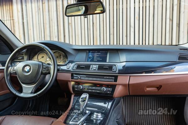 Dzeltens BMW 5 Series 2012 Rīga, ar dzinēja tilpumu 2.00 L un nobraukumu 319 tūkst. km par 8300 €, foto 9 vietnē AUTOMOTO.COM.LV