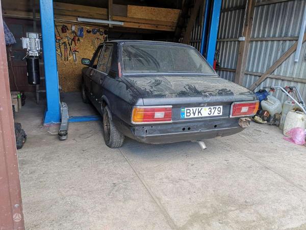 Black BMW 518 1980 in Silale, with an engine capacity of 1.80 L and mileage of 185 thousand km for 2500 €, photo 2 on AUTOMOTO.COM.LV