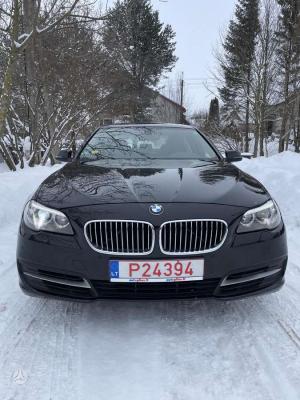 Melns BMW 518 2016 Raseiniai, ar dzinēja tilpumu 2.00 L un nobraukumu 230 tūkst. km par 10900 €, foto  vietnē AUTOMOTO.COM.LV