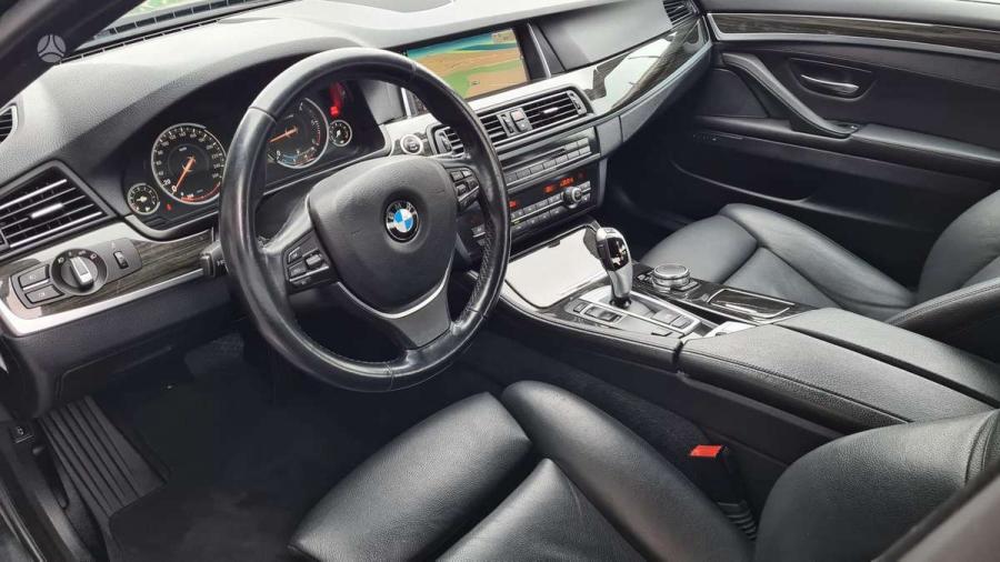 Black BMW 518 2016 in Vilnius, with an engine capacity of 2.00 L and mileage of 307 thousand km for 11500 €, photo 20 on AUTOMOTO.COM.LV