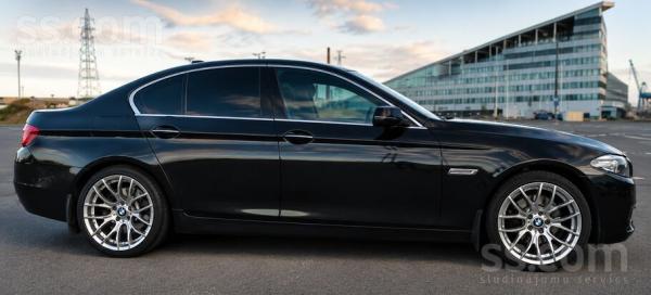 Melns BMW 518 2016 Ventspils, ar dzinēja tilpumu 2.00 L un nobraukumu 106 tūkst. km par 16000 €, foto 3 vietnē AUTOMOTO.COM.LV