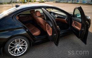 Melns BMW 518 2016 Ventspils, ar dzinēja tilpumu 2.00 L un nobraukumu 106 tūkst. km par 16000 €, foto 6 vietnē AUTOMOTO.COM.LV