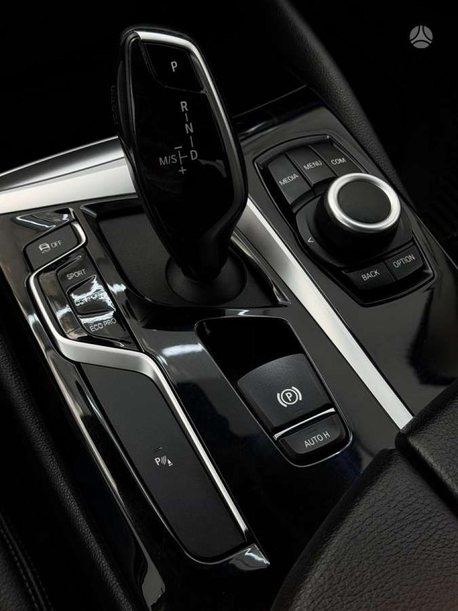 Black BMW 518 2019 in Vilnius, with an engine capacity of 2.00 L and mileage of 338 thousand km for 14950 €, photo 21 on AUTOMOTO.COM.LV