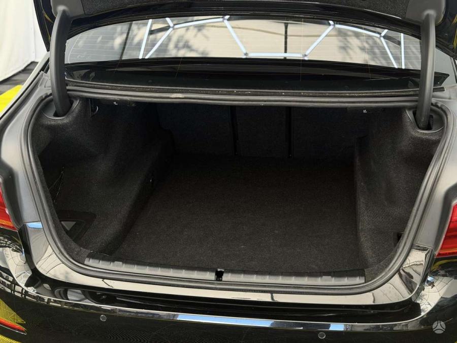 Melns BMW 518 2019 Viļņa, ar dzinēja tilpumu 2.00 L un nobraukumu 338 tūkst. km par 14900 €, foto 13 vietnē AUTOMOTO.COM.LV