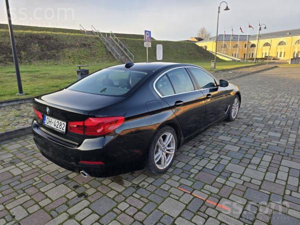 Melns BMW 518 2020 Daugavpils, ar dzinēja tilpumu 2.00 L un nobraukumu 81 tūkst. km par 19300 €, foto 3 vietnē AUTOMOTO.COM.LV