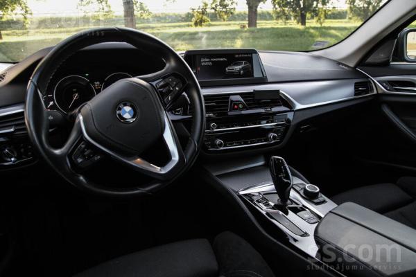 Melns BMW 518 2020 Daugavpils, ar dzinēja tilpumu 2.00 L un nobraukumu 81 tūkst. km par 19300 €, foto 8 vietnē AUTOMOTO.COM.LV