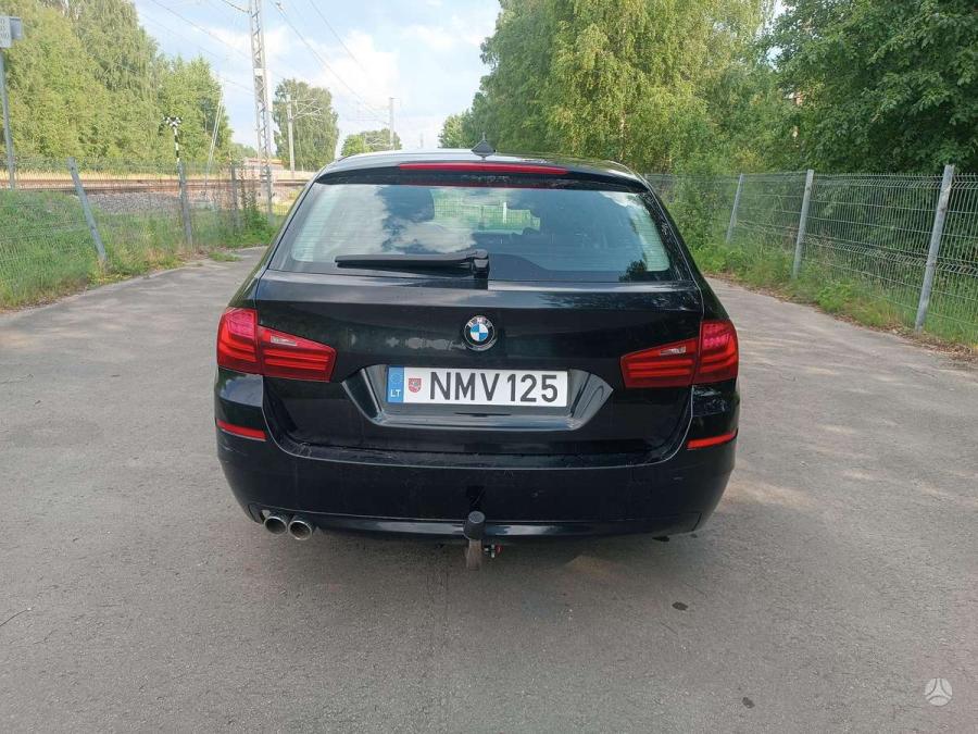 Melns BMW 518 2013 Šauļi, ar dzinēja tilpumu 2.00 L un nobraukumu 372 tūkst. km par 6700 €, foto 6 vietnē AUTOMOTO.COM.LV