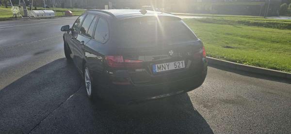 Melns BMW 518 2013 Kaišiadorys, ar dzinēja tilpumu 2.00 L un nobraukumu 297 tūkst. km par 7300 €, foto 3 vietnē AUTOMOTO.COM.LV
