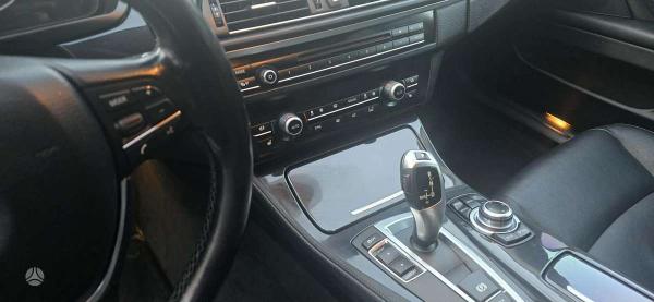 Melns BMW 518 2013 Kaišiadorys, ar dzinēja tilpumu 2.00 L un nobraukumu 297 tūkst. km par 7300 €, foto 6 vietnē AUTOMOTO.COM.LV