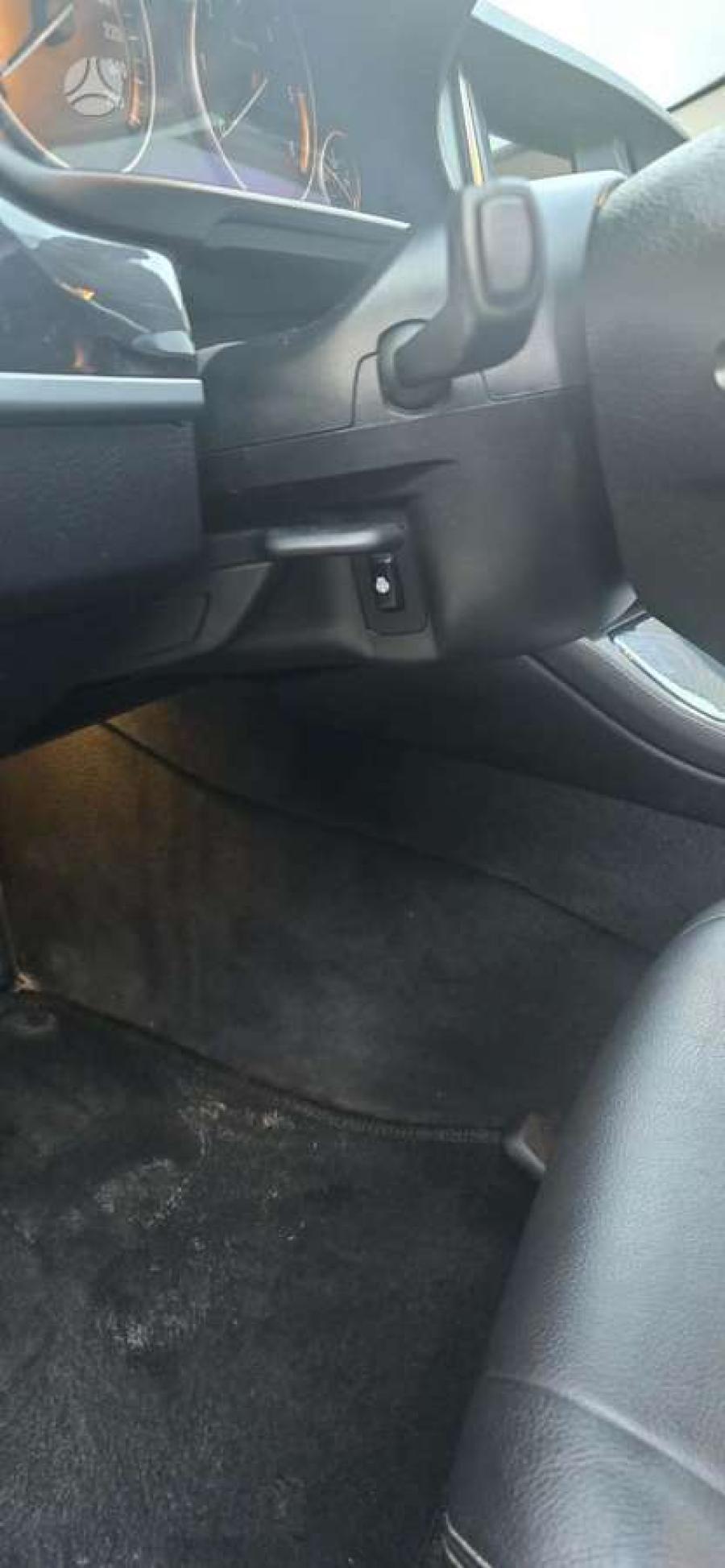 Black BMW 518 2013 in Kaisiadorys, with an engine capacity of 2.00 L and mileage of 297 thousand km for 7300 €, photo 8 on AUTOMOTO.COM.LV