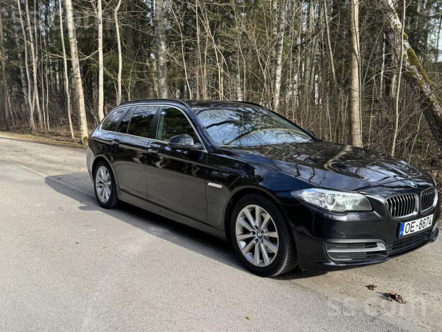 Black BMW 518 2016 in Riga, with an engine capacity of 2.00 L and mileage of 183 thousand km for 12900 €, photo 3 on AUTOMOTO.COM.LV