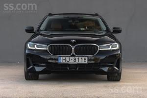 Melns BMW 518 2020 Jelgava, ar dzinēja tilpumu 2.00 L un nobraukumu 236 tūkst. km par 21000 €, foto 3 vietnē AUTOMOTO.COM.LV