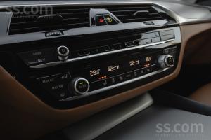 Melns BMW 518 2020 Jelgava, ar dzinēja tilpumu 2.00 L un nobraukumu 236 tūkst. km par 21000 €, foto 18 vietnē AUTOMOTO.COM.LV