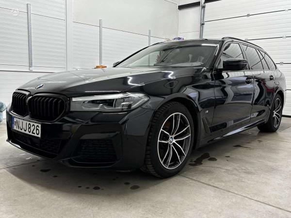 Melns BMW 518 2021 Utena, ar dzinēja tilpumu 2.00 L un nobraukumu 144 tūkst. km par 25500 €, foto 2 vietnē AUTOMOTO.COM.LV