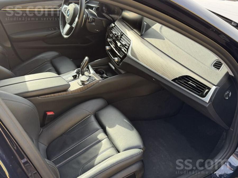 Blue BMW 518 2020 in Bauska, with an engine capacity of 2.00 L and mileage of 157 thousand km for 15200 €, photo 14 on AUTOMOTO.COM.LV