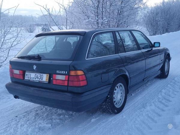 Green BMW 518 1994 in Kretinga, with an engine capacity of 1.80 L and mileage of 260 thousand km for 2850 €, photo 7 on AUTOMOTO.COM.LV
