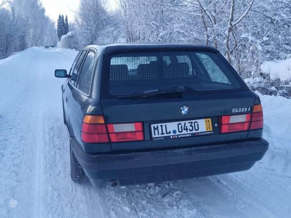 Green BMW 518 1994 in Kretinga, with an engine capacity of 1.80 L and mileage of 260 thousand km for 2850 €, photo 8 on AUTOMOTO.COM.LV