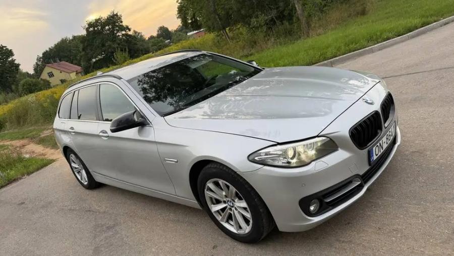 Grey BMW 518 2014 in Riga, with an engine capacity of 2.00 L and mileage of 220 thousand km for 9990 €, photo 4 on AUTOMOTO.COM.LV