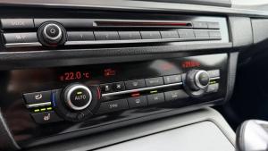 Grey BMW 518 2014 in Riga, with an engine capacity of 2.00 L and mileage of 220 thousand km for 9990 €, photo 16 on AUTOMOTO.COM.LV